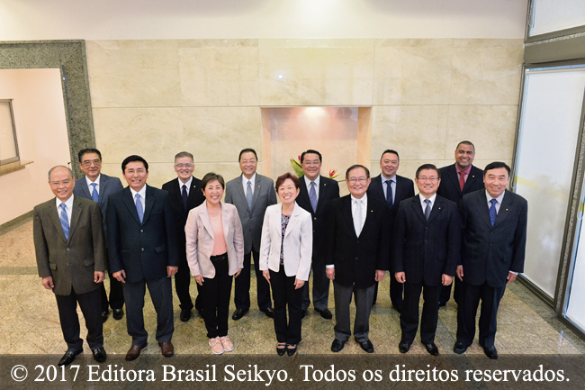 Líderes da BSGI partem para o Japão - Editora Brasil Seikyo